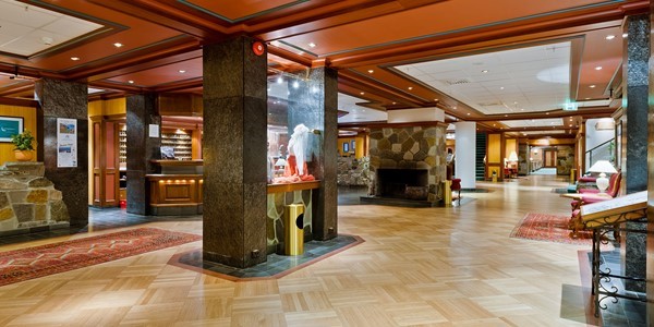 Hotel Alexandra i Loen | Et tradisjonsrikt hotell i Loen, Stryn